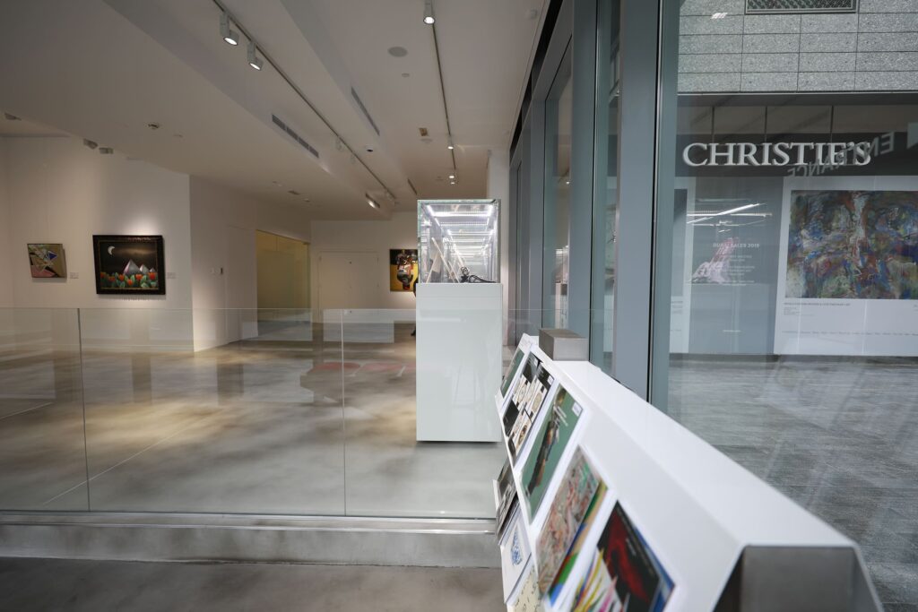 Christies`s Ofiice Interior design | KG Design | Office Fit-out | Renovation